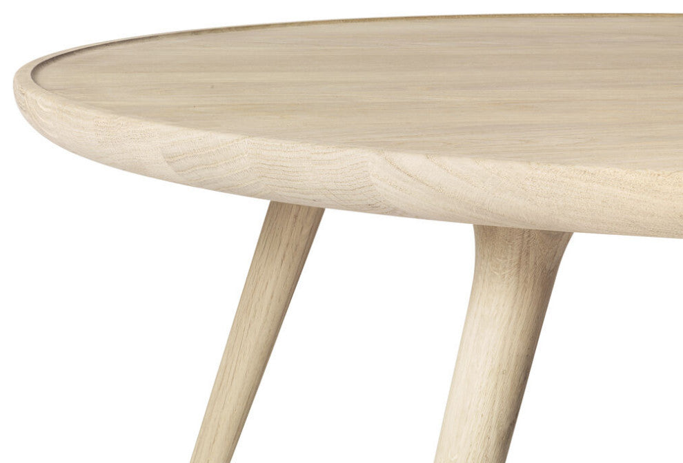 Mater Accent Oval Lounge Table