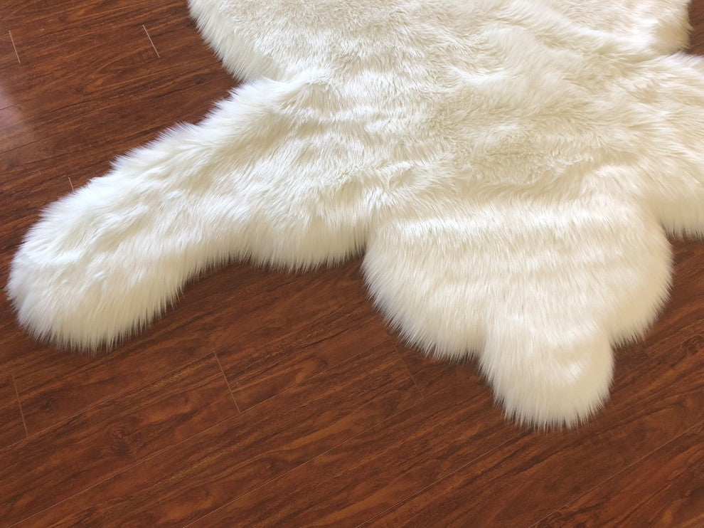 Super Soft Faux Bear Skin Silky Shag Rug White 4'